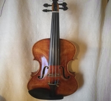 VIOLINO DI LIUTERIA